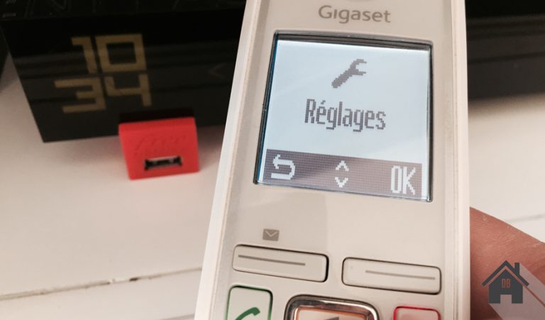 Ajouter un téléphone DECT à la freebox revolution